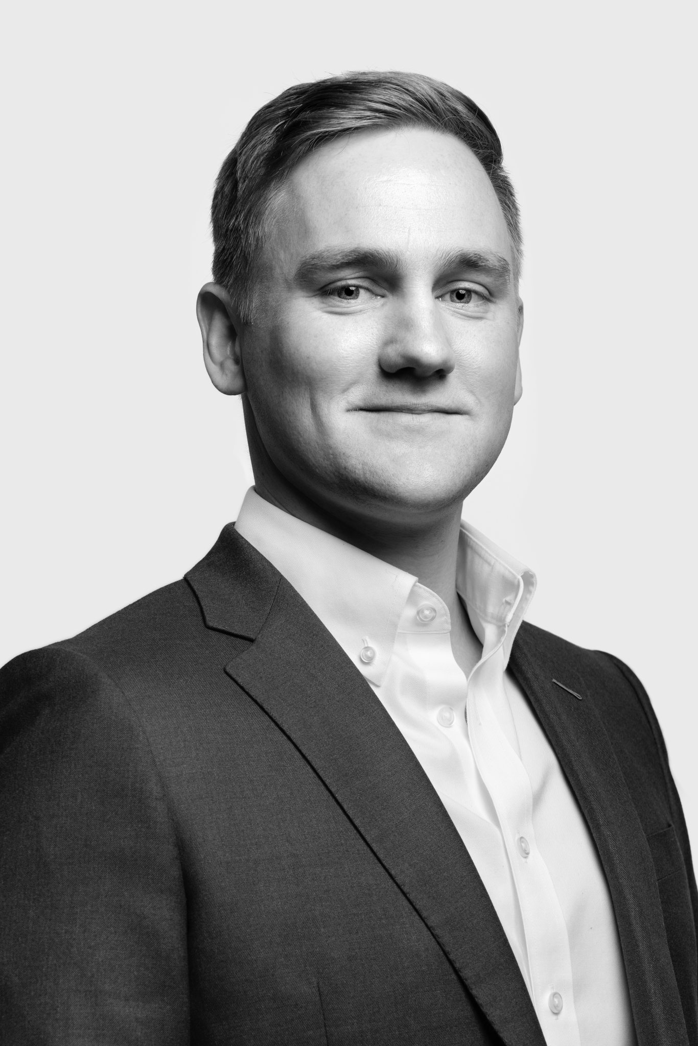 Team - Knighthead Capital Management